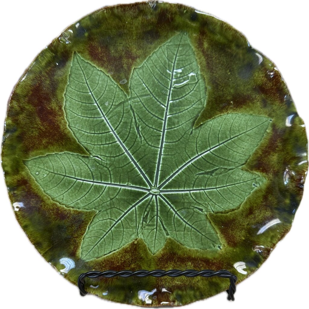 PAT YOUNG LEAF PLATE – Nearly New